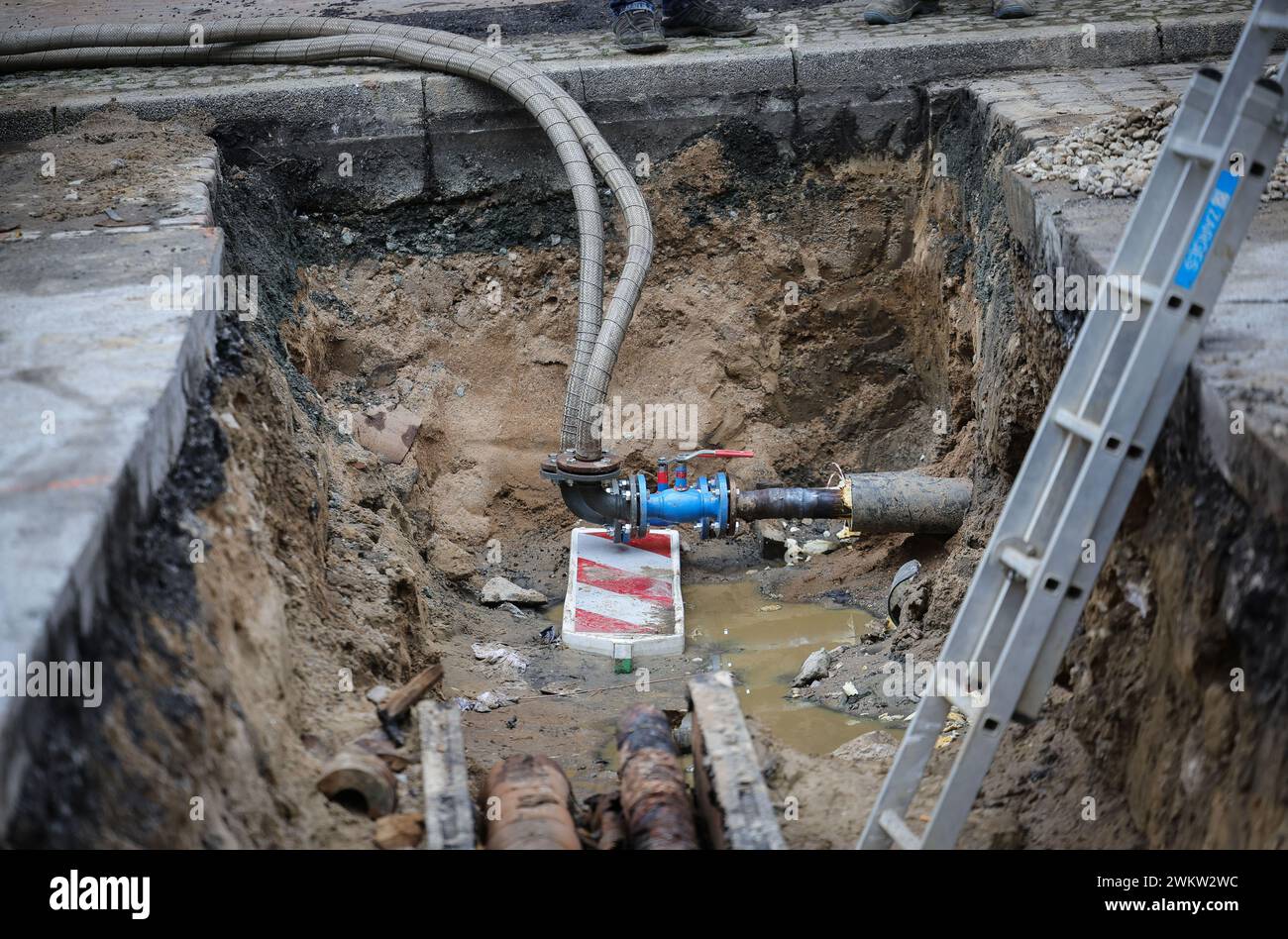 Kiel, Germany. 21st Feb, 2024. Construction site of a defective ...