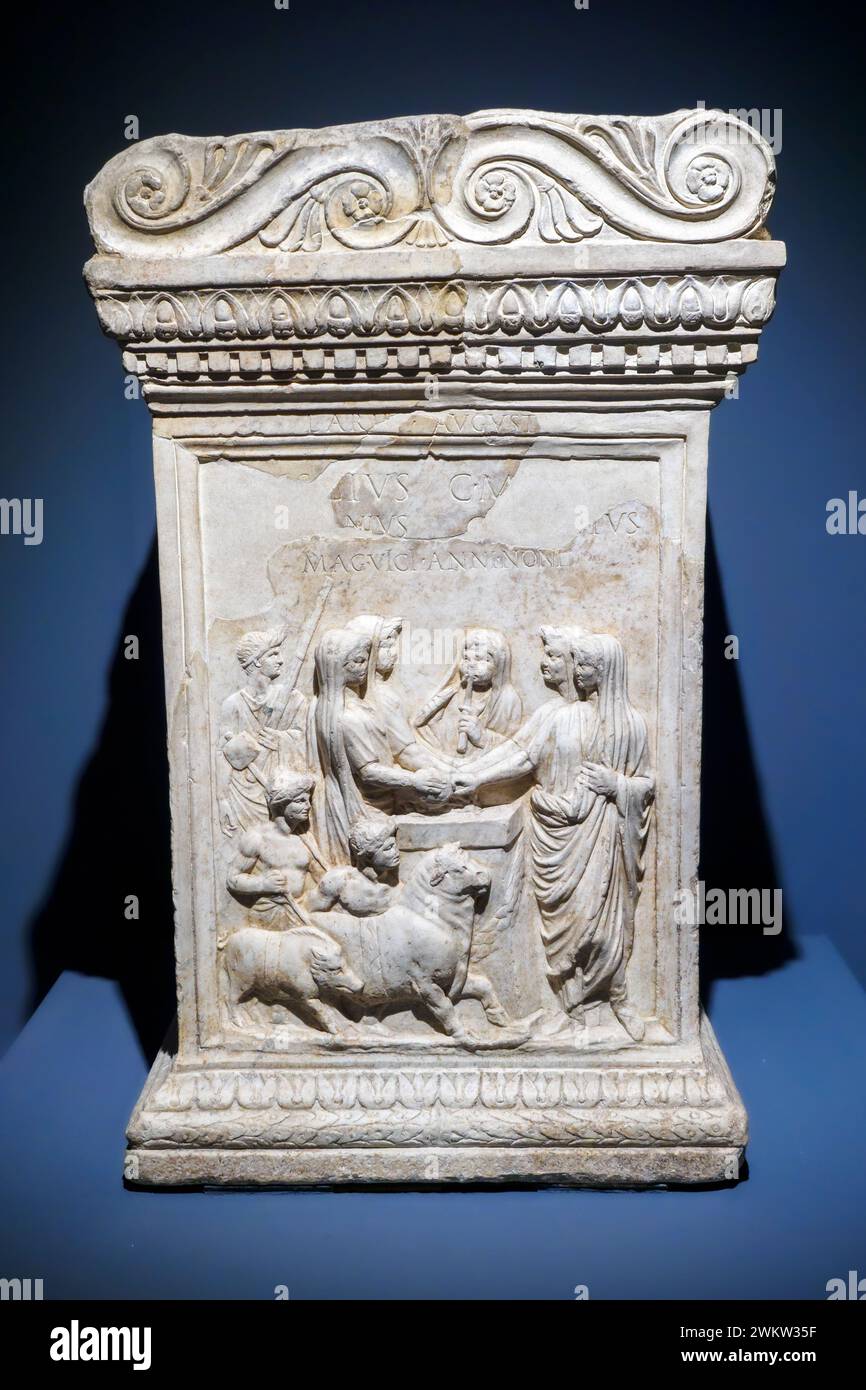 Altar of the Lari Augusti - 1 AD, Lunense marble - The main side of the ...