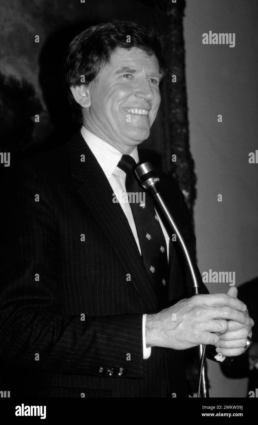 Gary Hart attends aGary Hart Campaign Rally on May 1, 1984 in New York ...