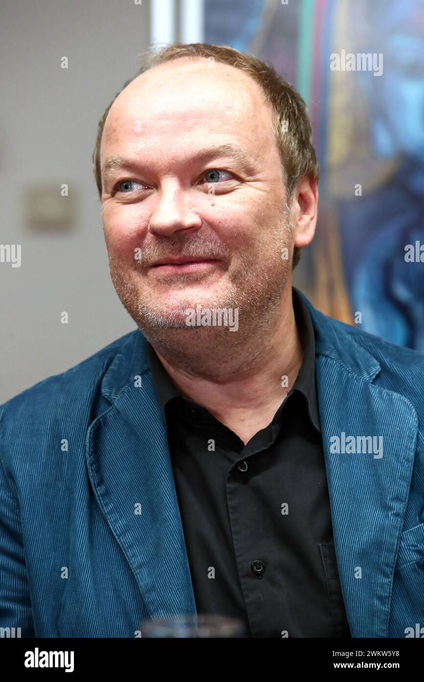 Peter shaw hi-res stock photography and images - Alamy