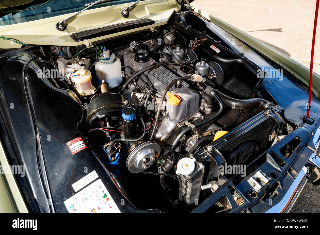 2200tc hi-res stock photography and images - Alamy