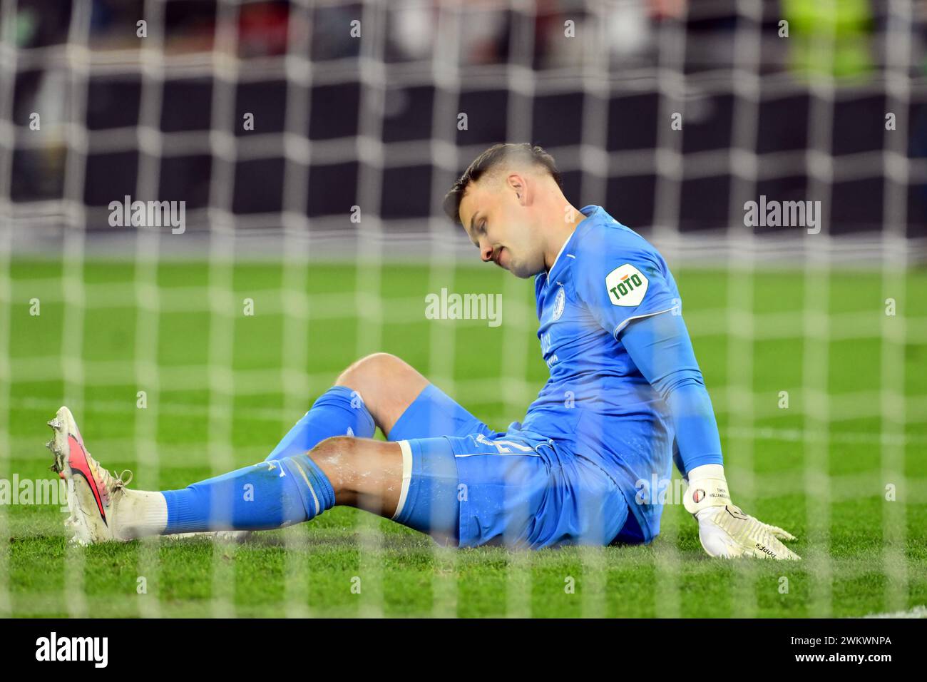 ROME - Feyenoord goalkeeper Timon Wellenreuther disappointment after ...