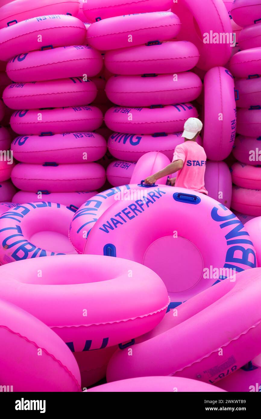 Floating tubes hi-res stock photography and images - Alamy
