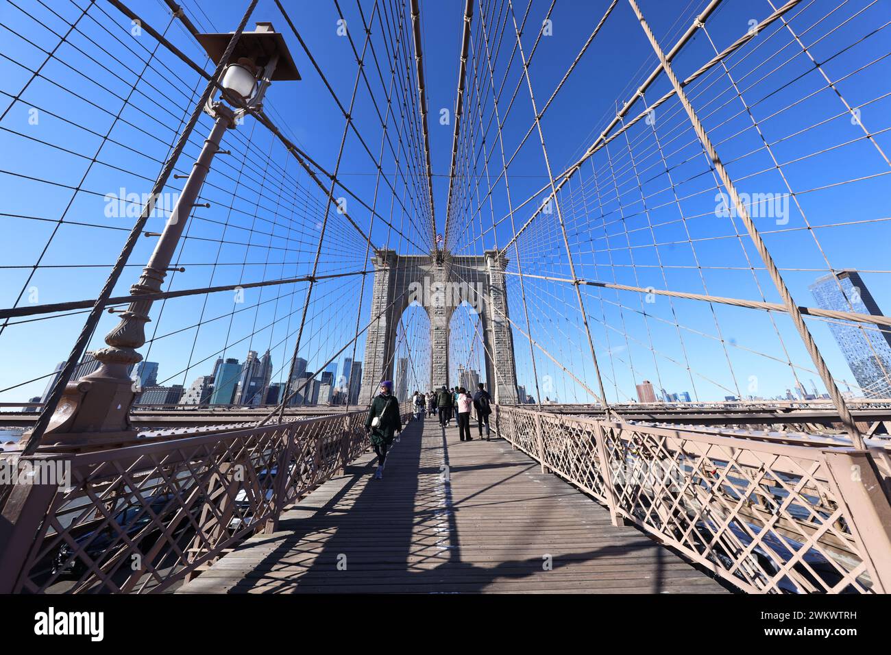 Gordon persons bridge hi-res stock photography and images - Alamy