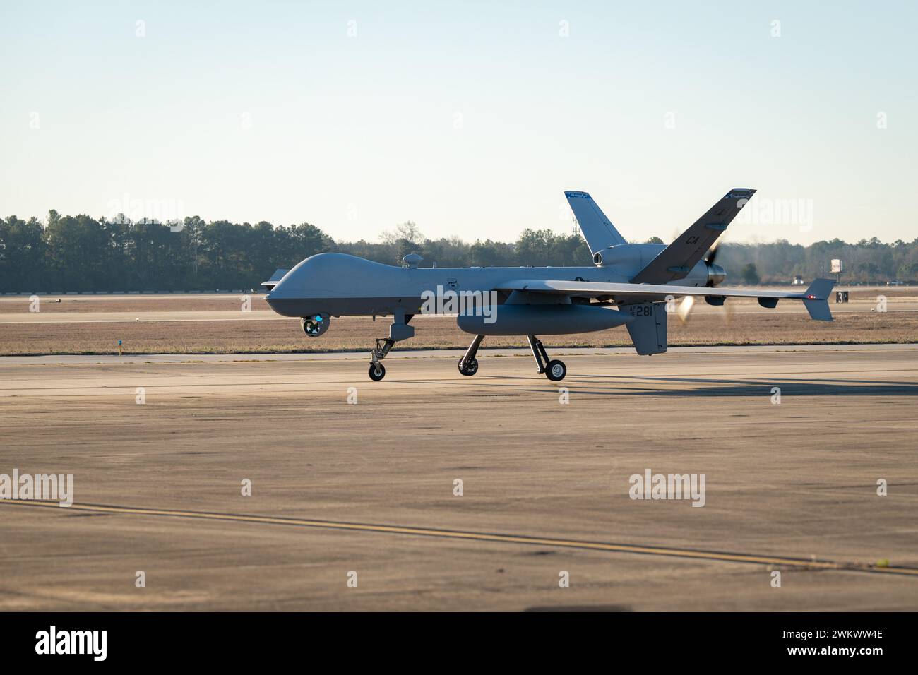 Shaw 9 hi-res stock photography and images - Alamy