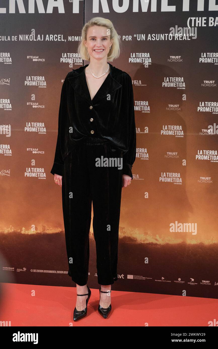 Actress Amanda Collin attends the 'La Tierra Prometida' (The Bastard ...