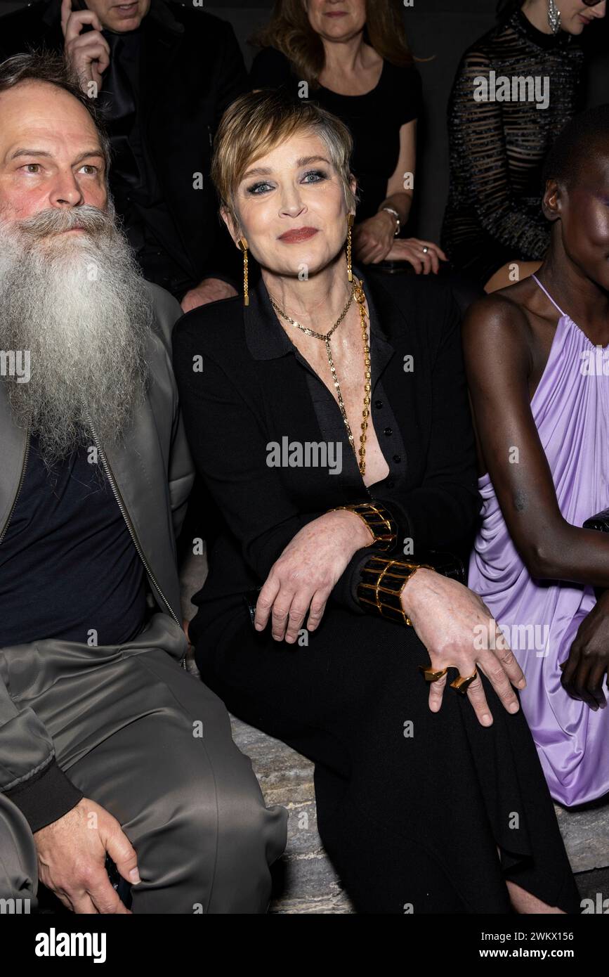Milan, Italien. 22nd Feb, 2024. Sharon Stone attends TOM FORD Fall ...