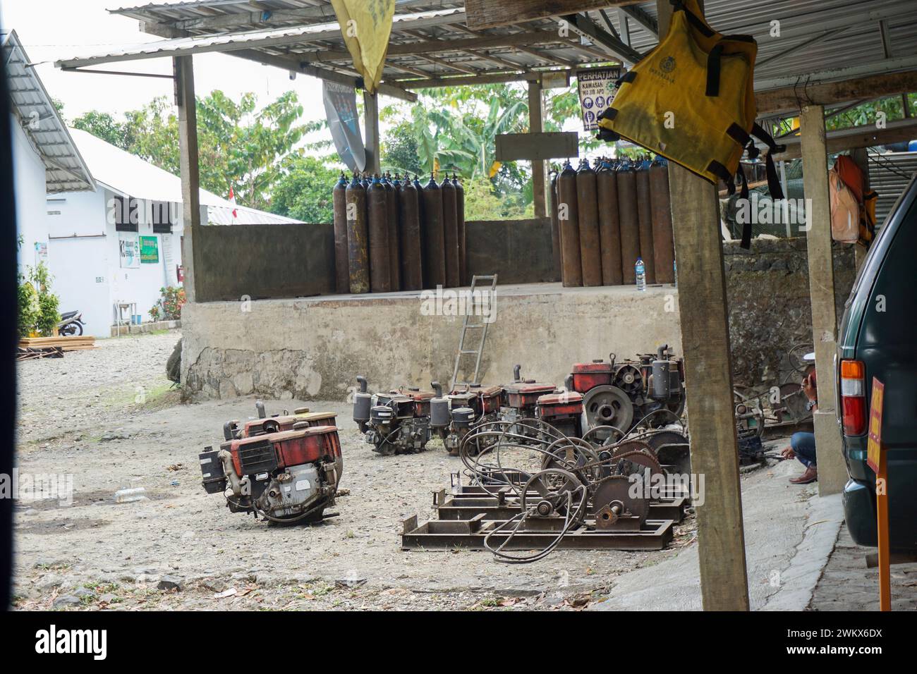 Stock photos of used workshop tools and pipes Stock Photo - Alamy