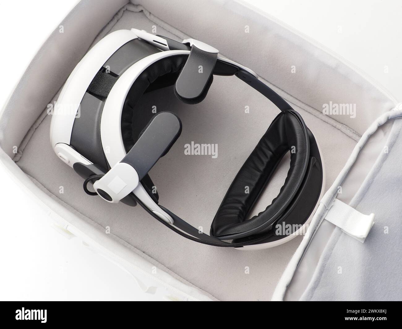 Reality foam hi-res stock photography and images - Alamy