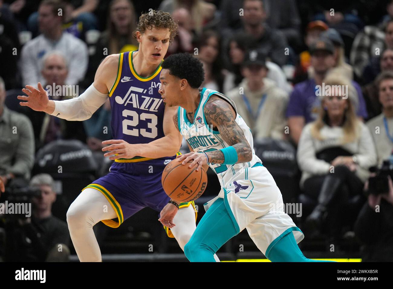 Utah Jazz forward Lauri Markkanen (23) defends against Charlotte ...