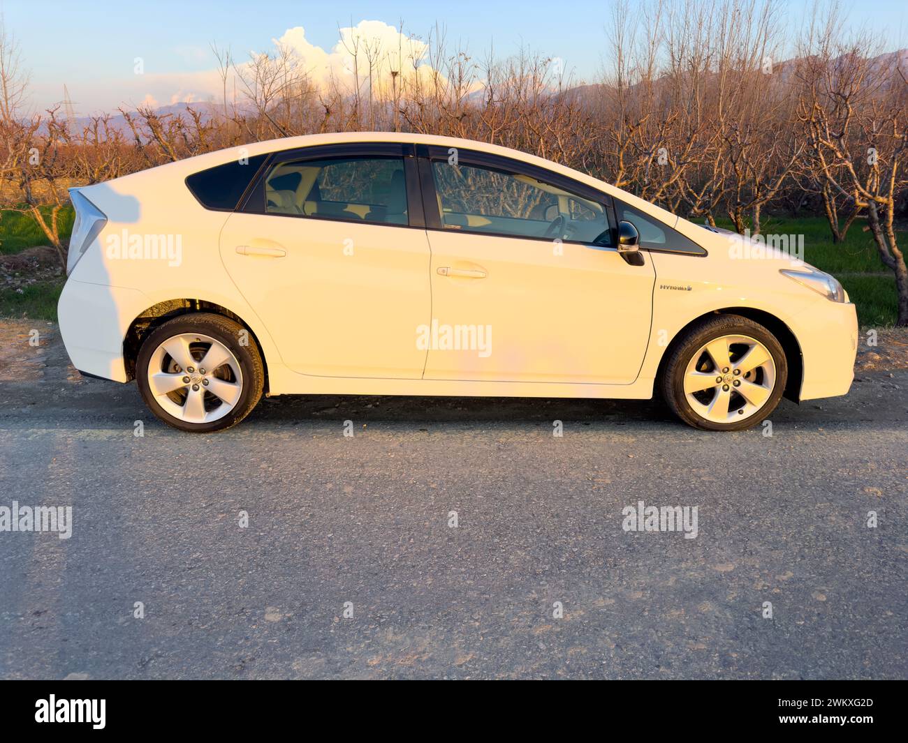 Toyota hybrid technology hi-res stock photography and images - Alamy