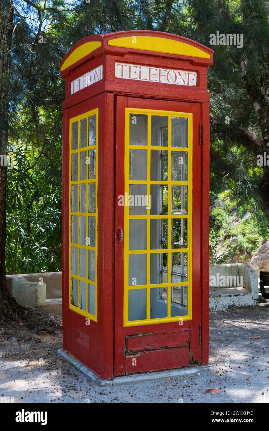 Historic telephone box, communication, telephone, landline ...