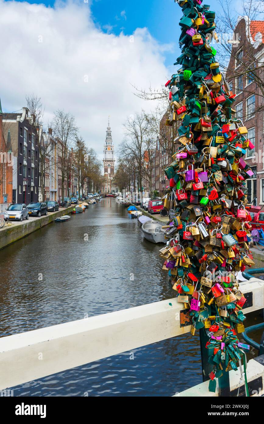Love locks, love lock, love, emotion, proof of love, loyalty, oath of ...