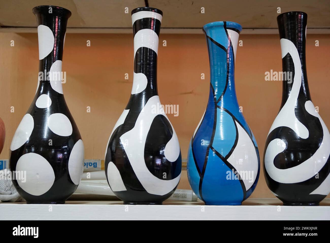 Vases, jugs, water jars, pottery, souvenirs, Trinidad, Cuba, Greater ...