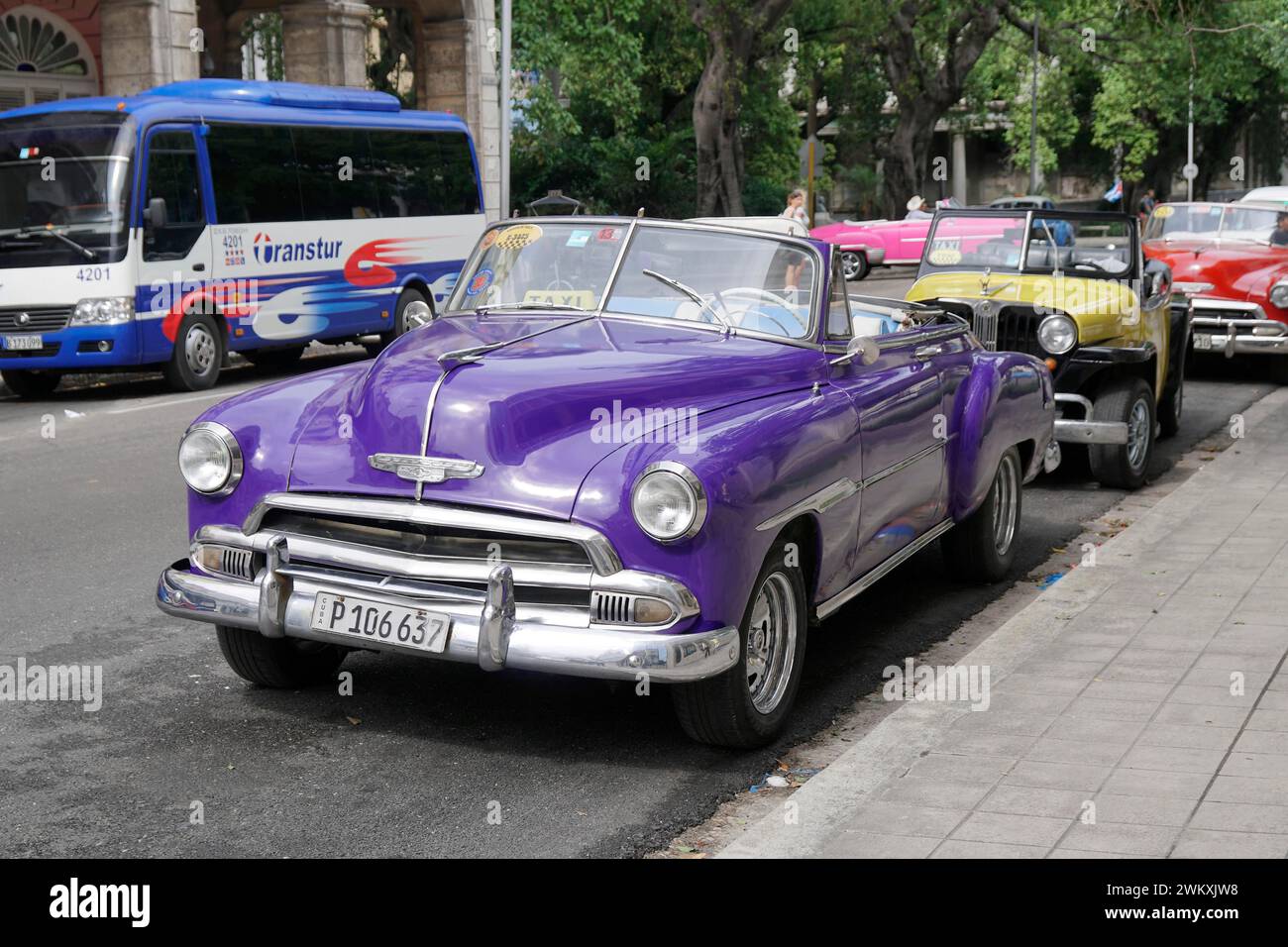 1950s convertible america hi-res stock photography and images - Alamy