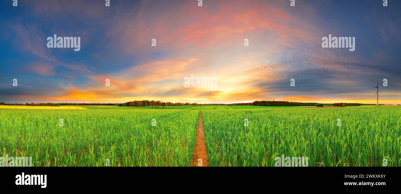 Wind turb hi-res stock photography and images - Alamy