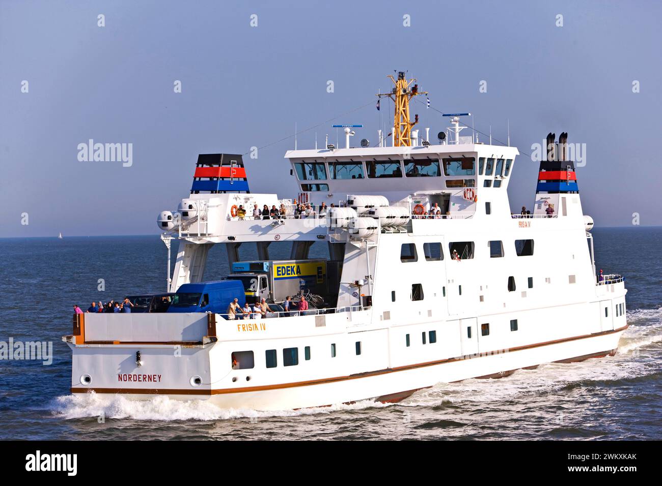 Loading ferryboat hi-res stock photography and images - Alamy