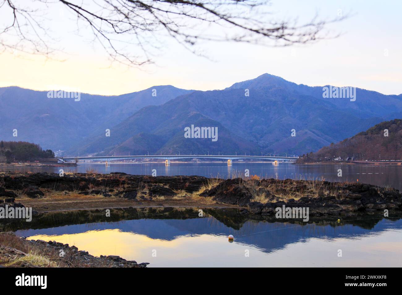 Sunset view of Lake Kawaguchi and Azagawa Village in Fujikawaguchiko ...