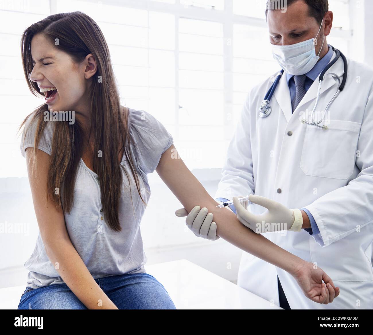 Patient screaming face hospital hi-res stock photography and images - Alamy