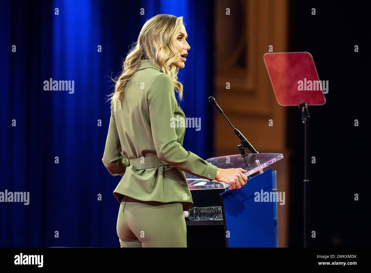 Lara Trump speaks during CPAC Conference at Gaylord National Resort ...