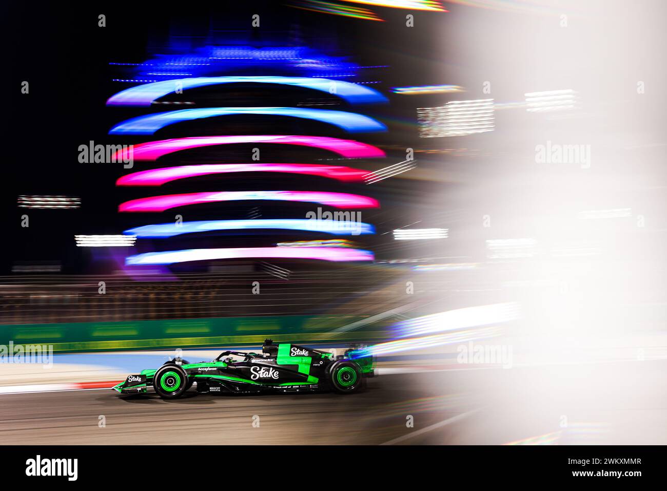 77 BOTTAS Valtteri (fin), Stake F1 Team Kick Sauber C44, action during ...