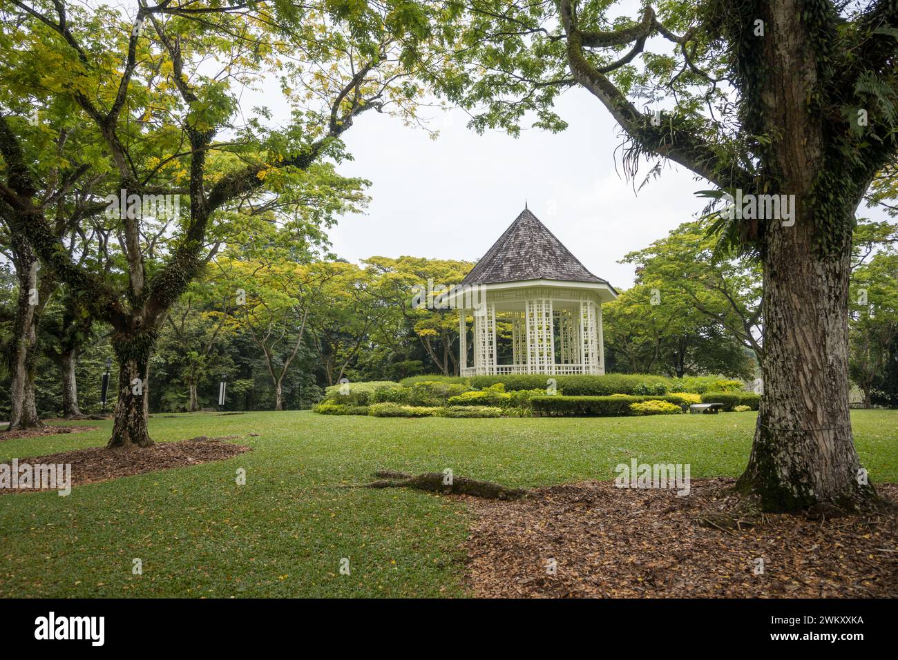 Band stand in Singapore Botanic Gardens Stock Photo - Alamy