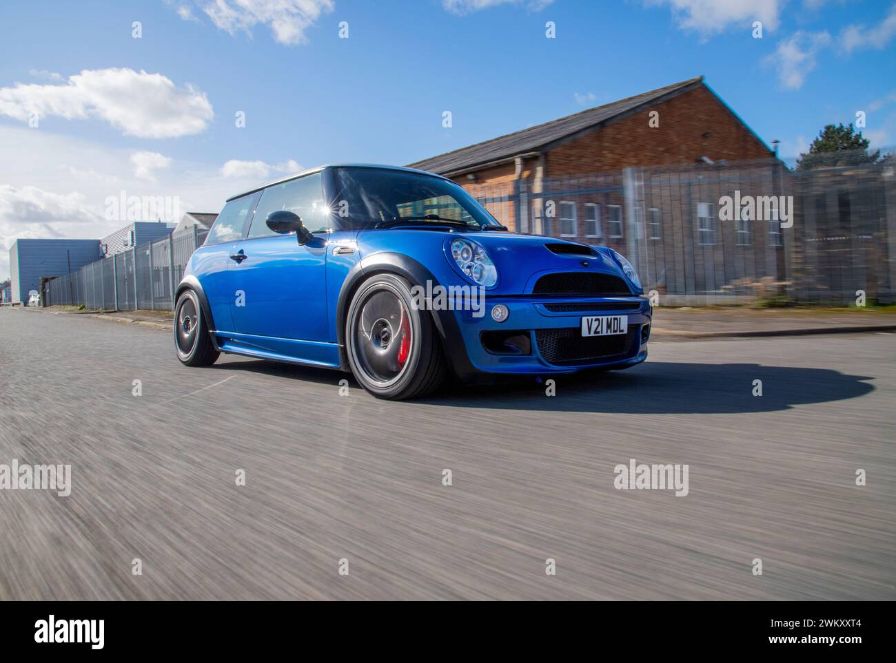 Modified R53 Mini Cooper S (2002-2006) personalised but the owner Stock ...
