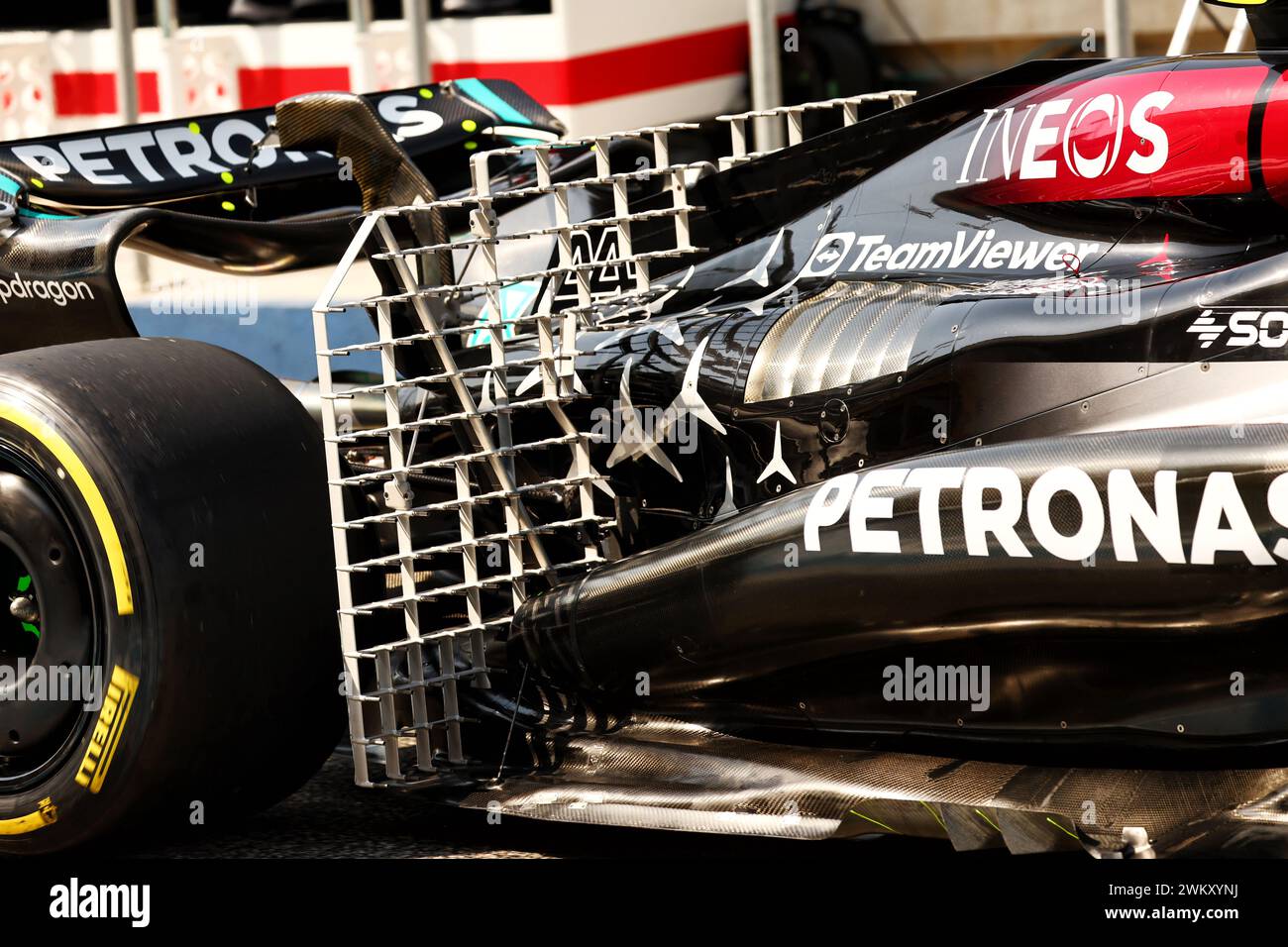 Lewis Hamilton (GBR) Mercedes AMG F1 W15 with Aero Rakes at rear ...