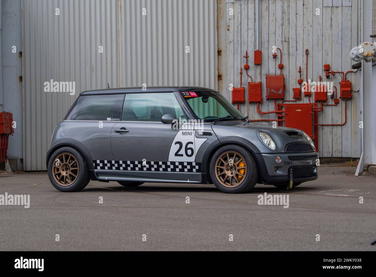 Modified R53 Mini Cooper S (2002-2006) personalised but the owner Stock ...