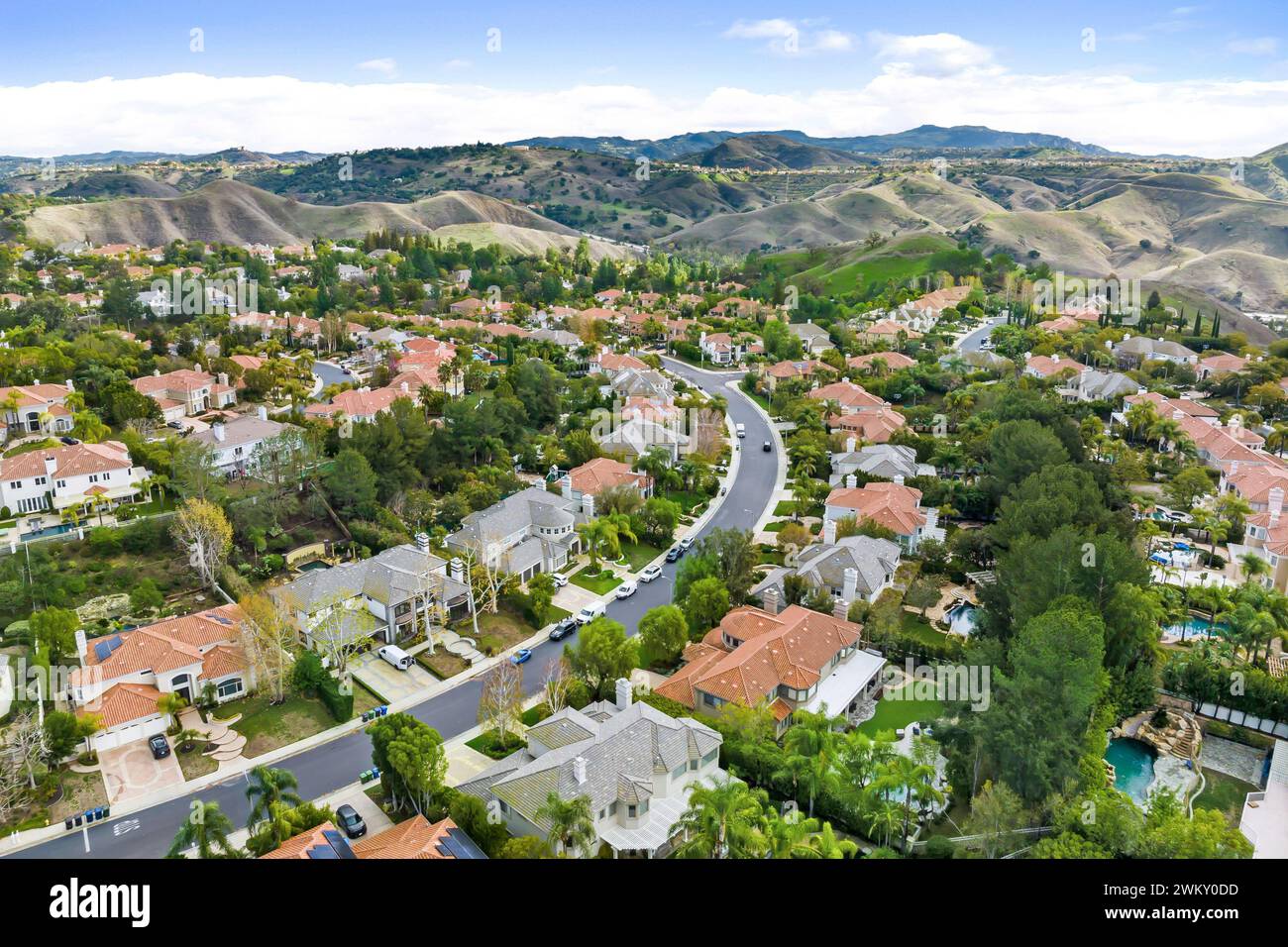 Modern luxury mansion in drone hi-res stock photography and images - Alamy