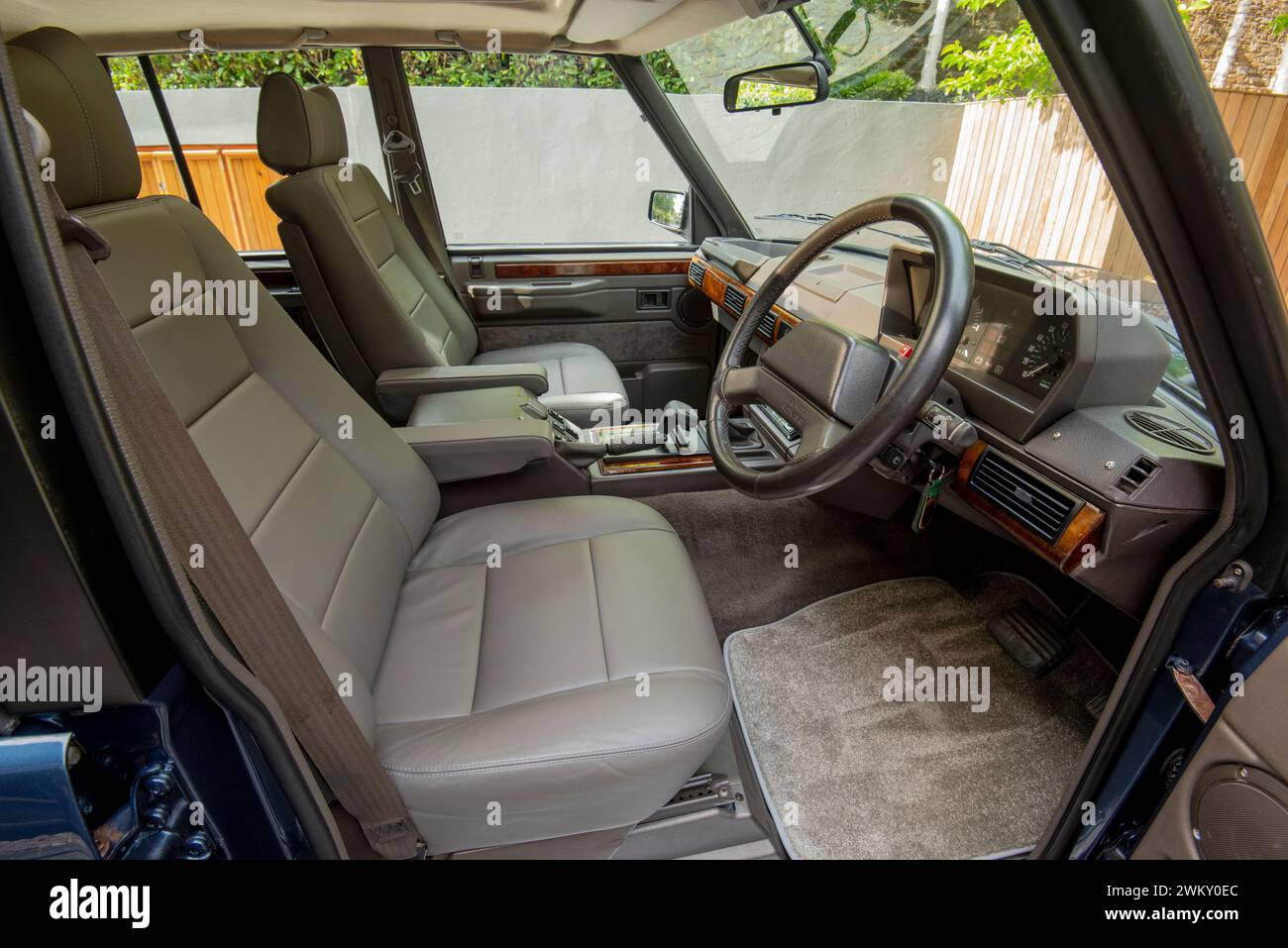 1992 Range Rover Vogue classic 3.9 V8 Stock Photo - Alamy