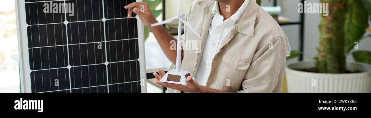 Solar panel output hi-res stock photography and images - Alamy