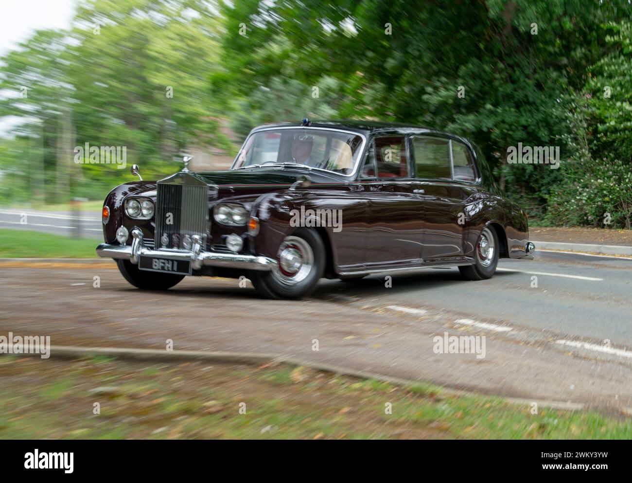 1964 Rolls-Royce Phantom V Limousine by Mulliner Park Ward - BFH1 Ex ...