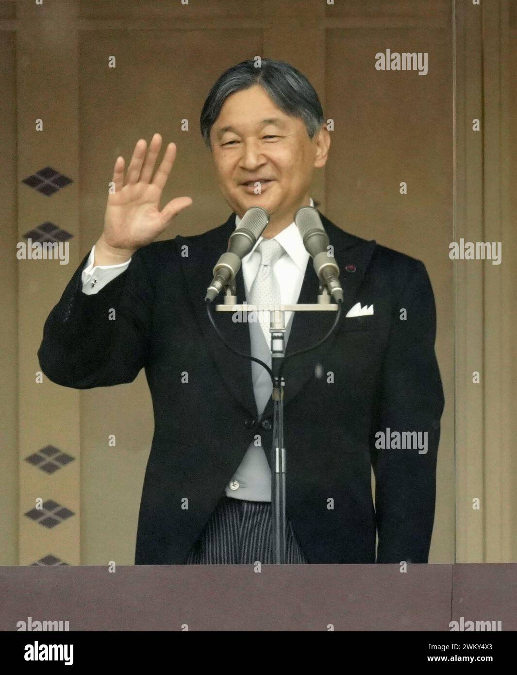 Japanese Emperor Naruhito appears on a balcony at the Imperial Palace ...
