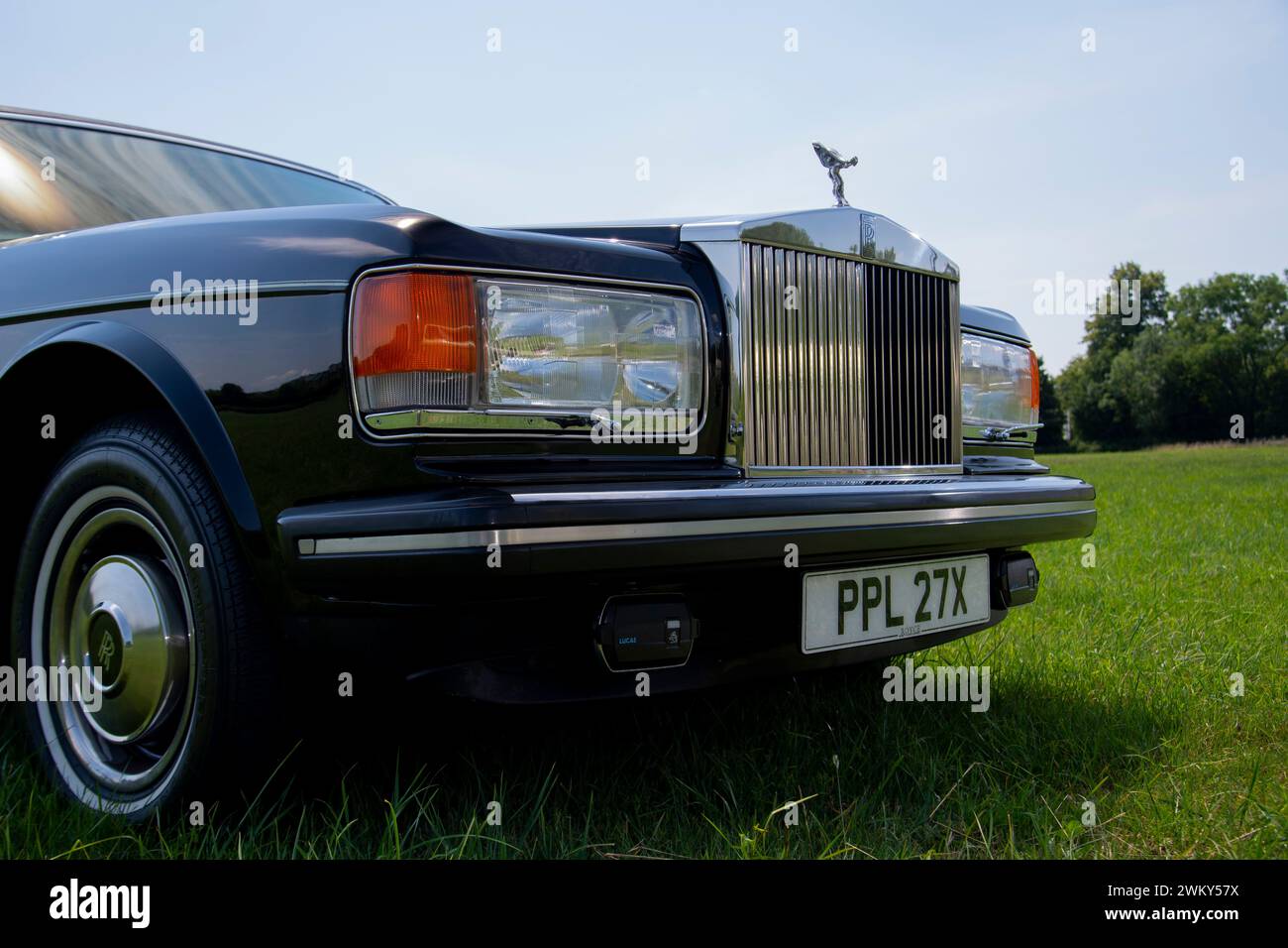 Rolls Royce Silver Spur luxury british classic car Stock Photo - Alamy