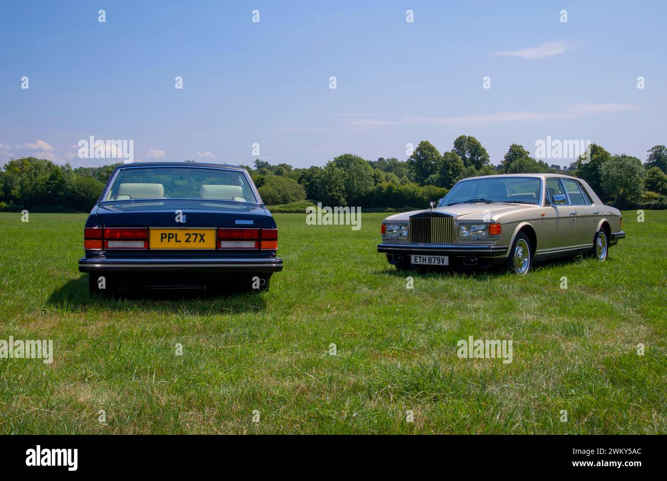 Rolls Royce Silver Spur luxury british classic car Stock Photo - Alamy