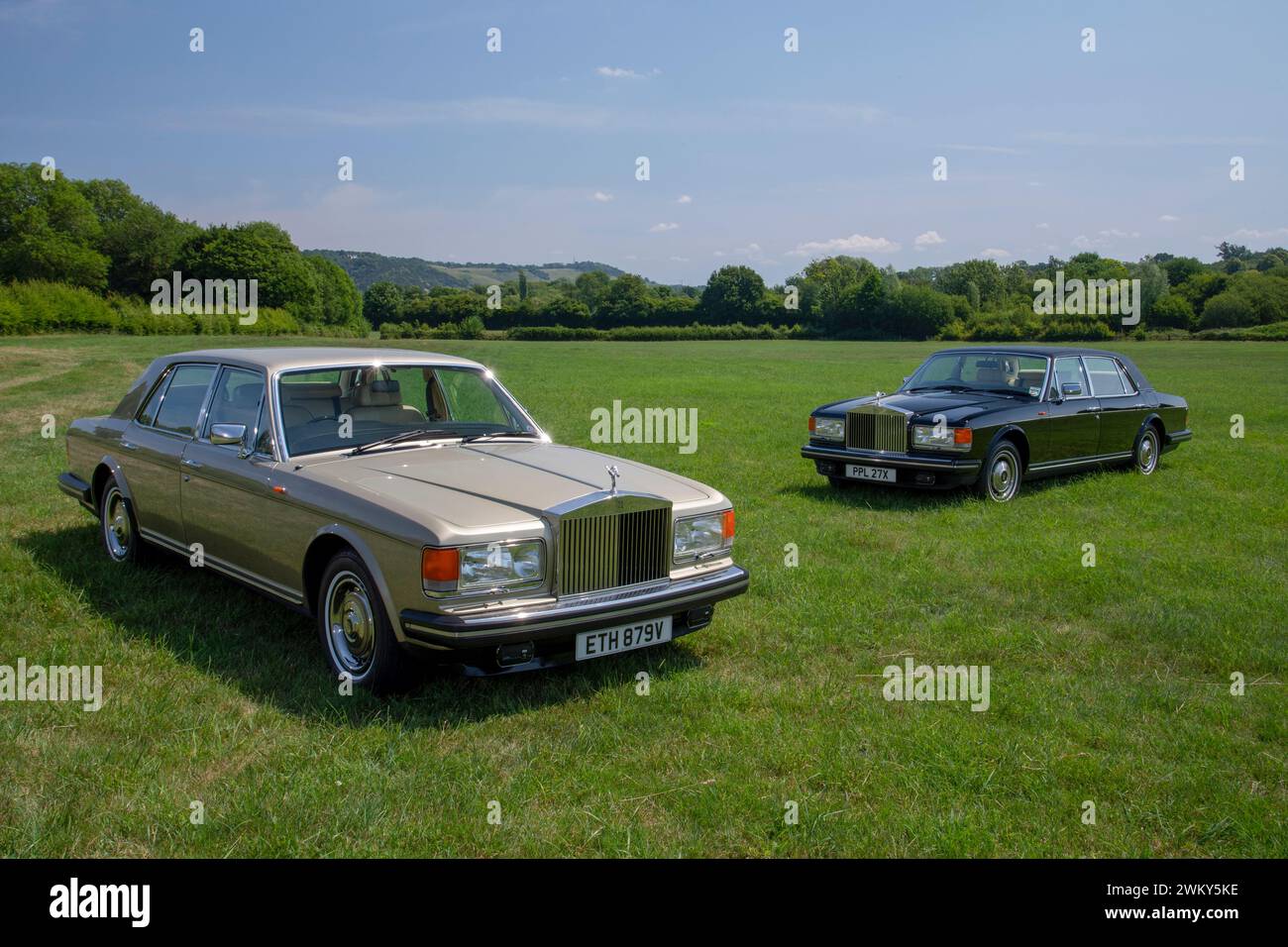 Rolls Royce Silver Spur luxury british classic car Stock Photo - Alamy