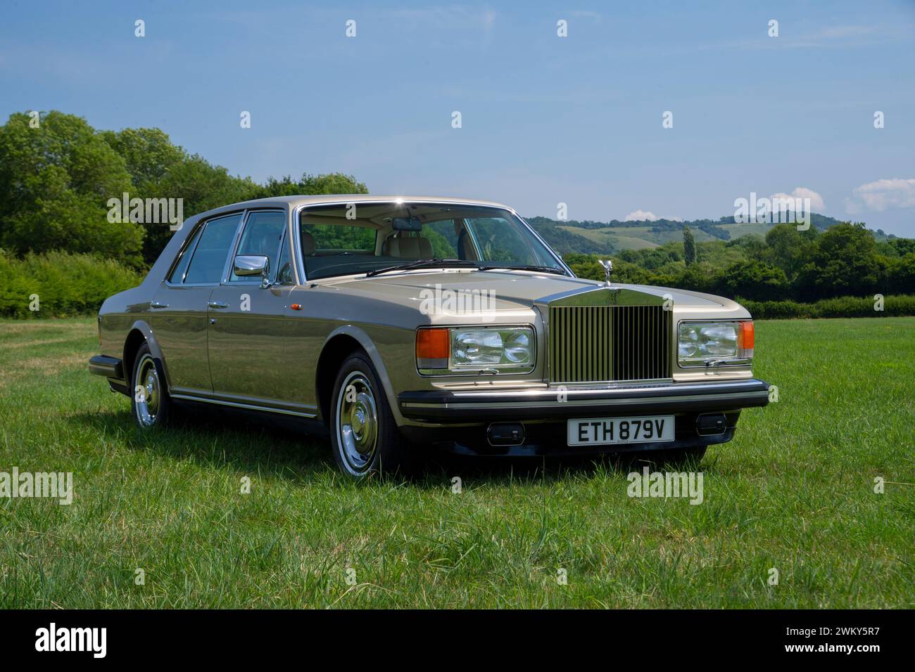 Rolls Royce Silver Spur luxury british classic car Stock Photo - Alamy