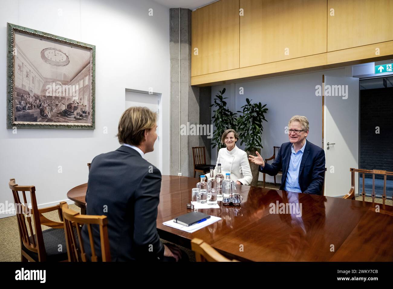 THE HAGUE - 23/02/2024, Informant Kim Putters receives Carla van Baalen ...