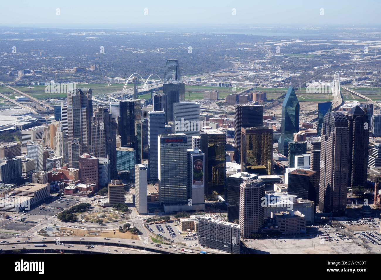 Aerial skyline in downtown dallas hi-res stock photography and images ...
