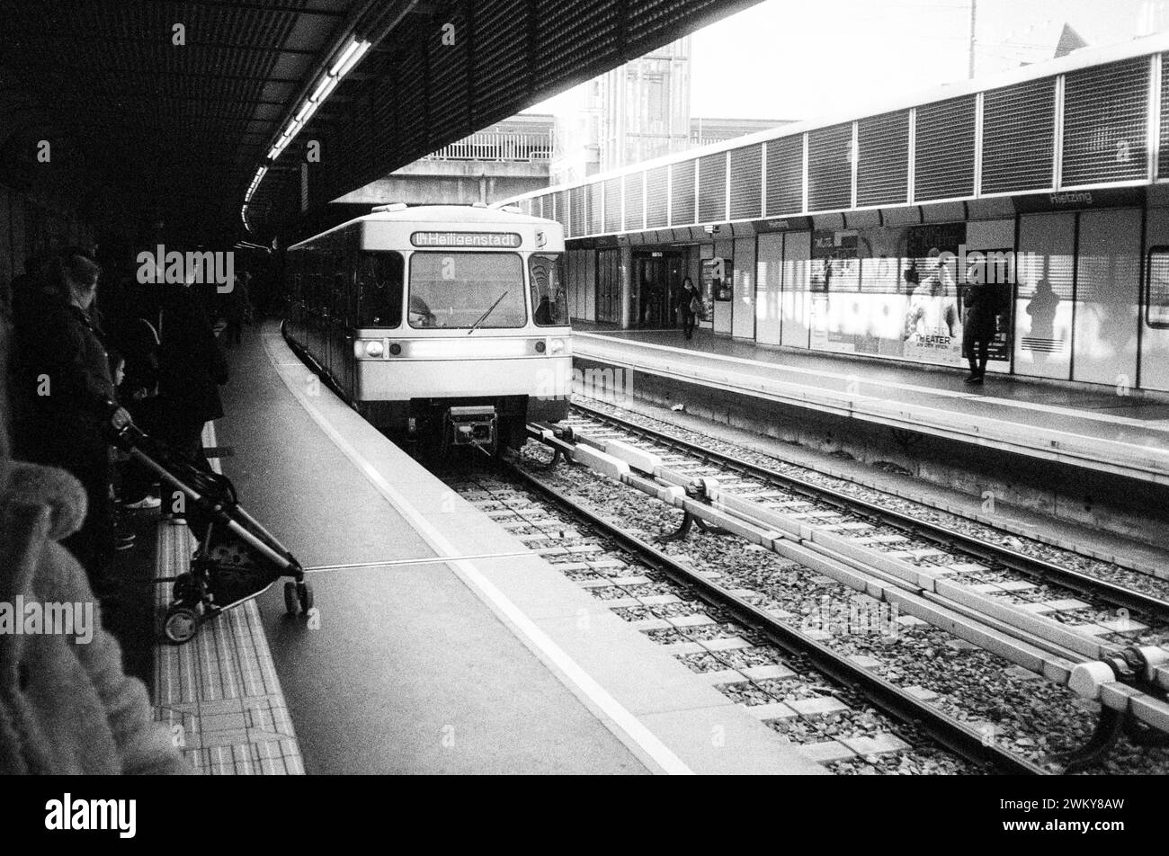 Hietzing station vienna Black and White Stock Photos & Images - Alamy