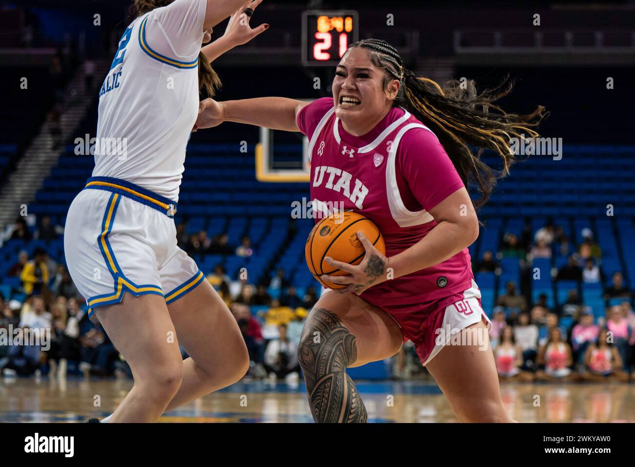 Utah Utes forward Alissa Pili (35) drives against UCLA Bruins forward ...