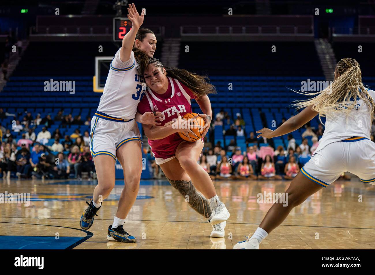 Utah Utes forward Alissa Pili (35) drives against UCLA Bruins forward ...