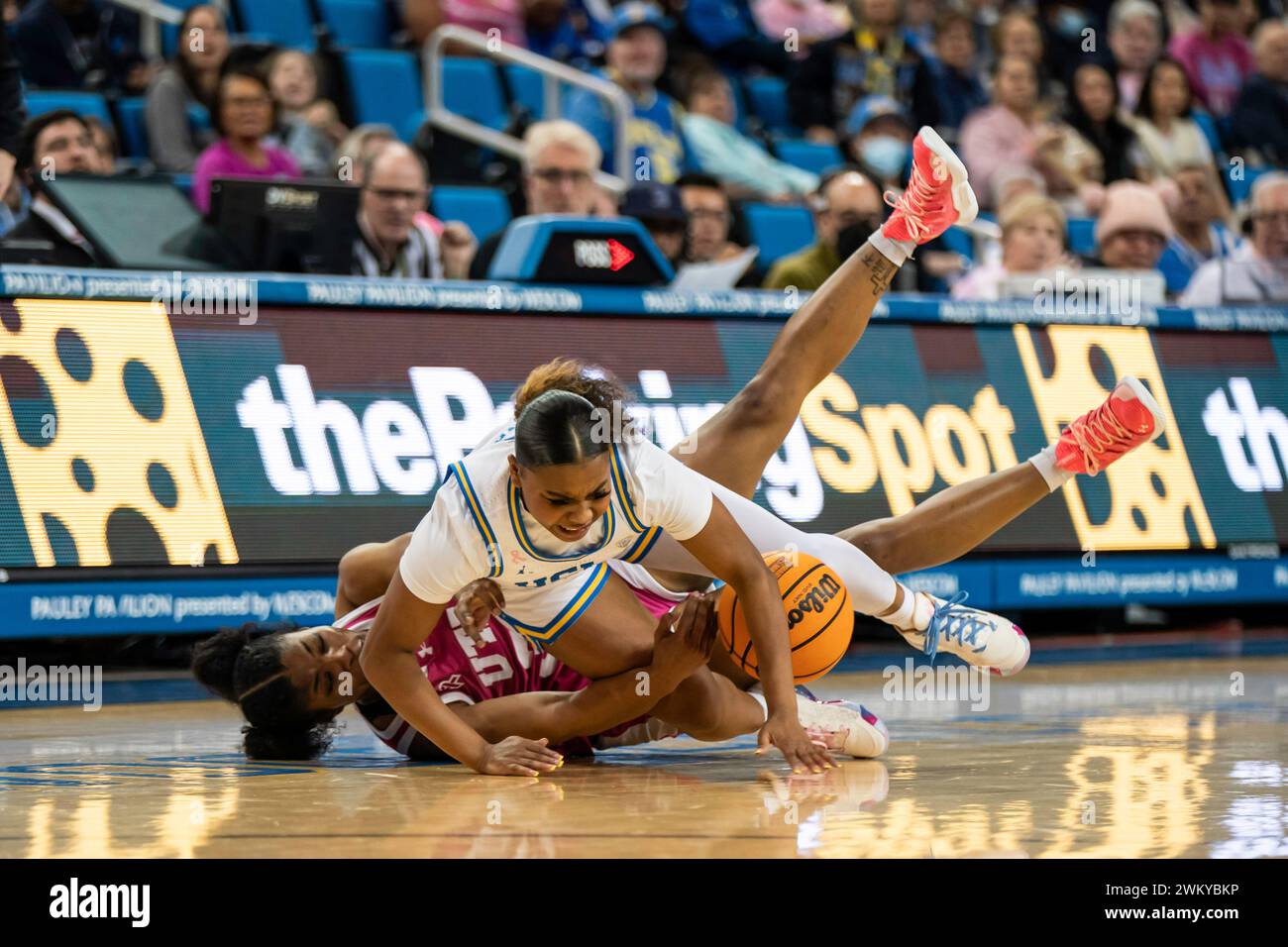 Westwood, United States. 22nd Feb, 2024. UCLA Bruins guard Londynn ...