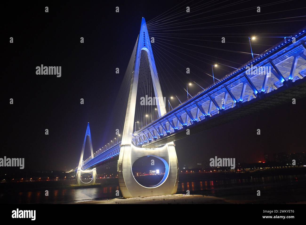 Magnificent scene of Baijusi Yangtze River Bridge in Chongqing, China ...