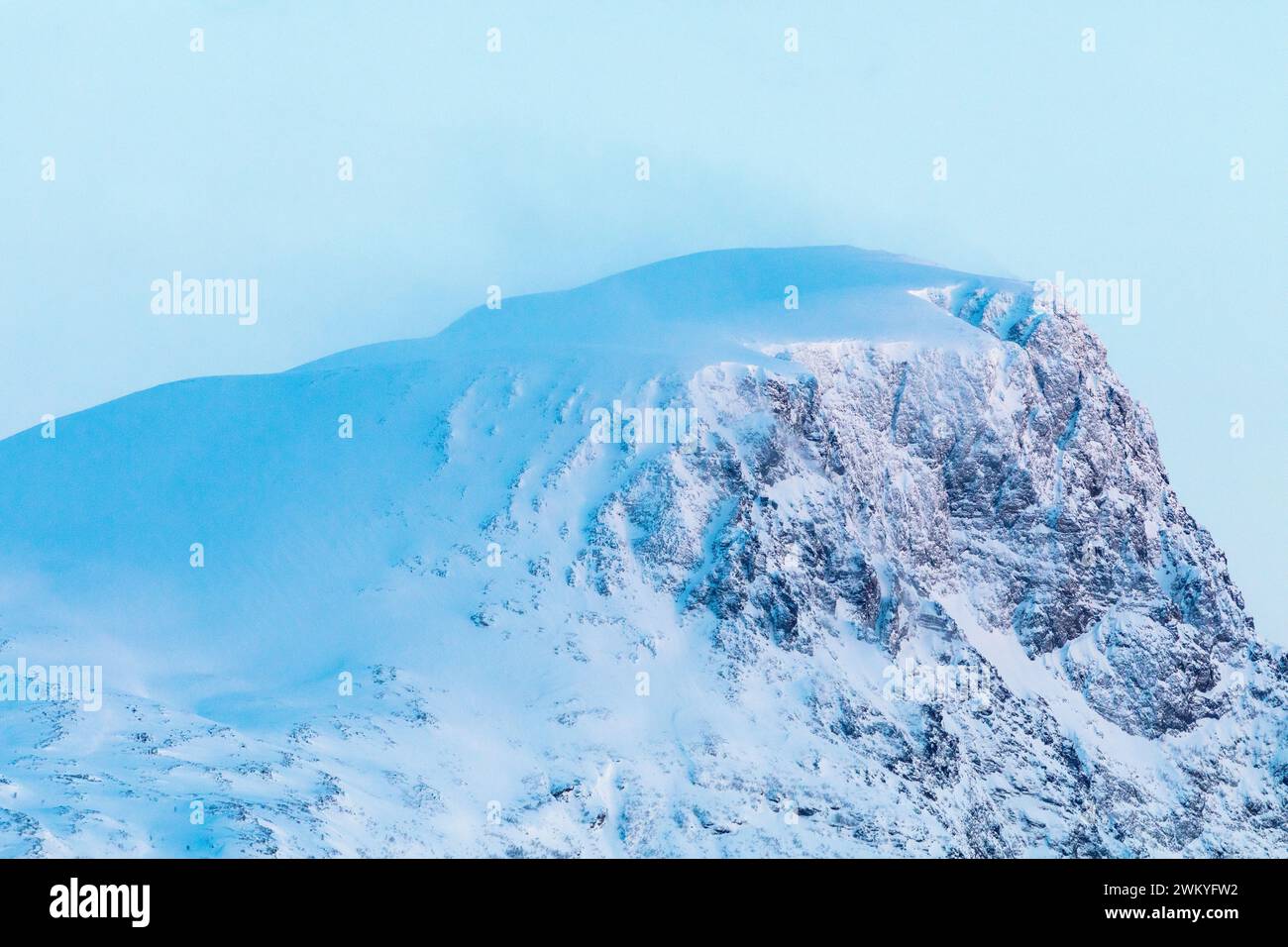 Snowy rocky arctic mountain peak hi-res stock photography and images ...