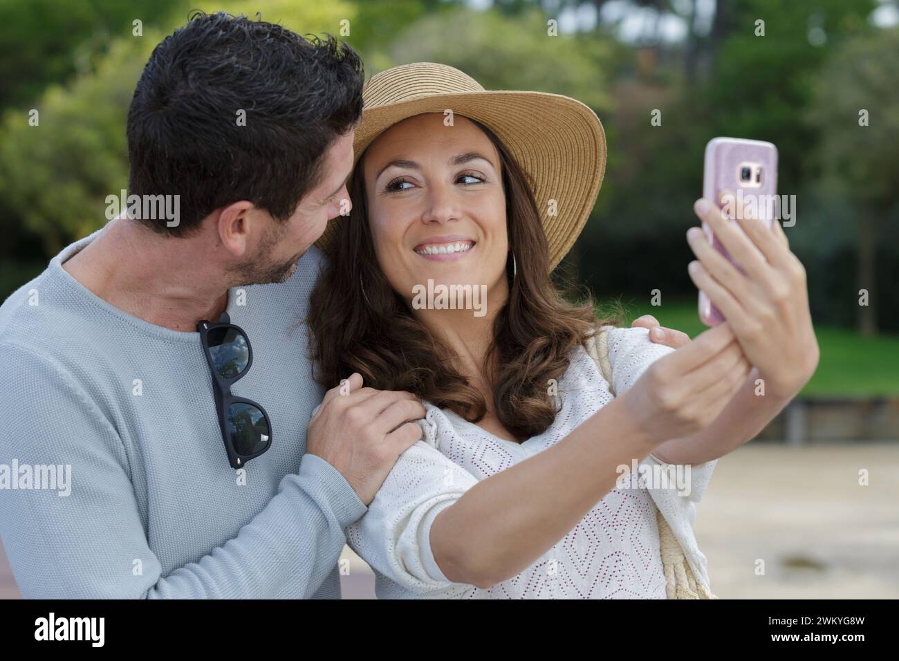 Beautiful couple making selfie hi-res stock photography and images - Alamy