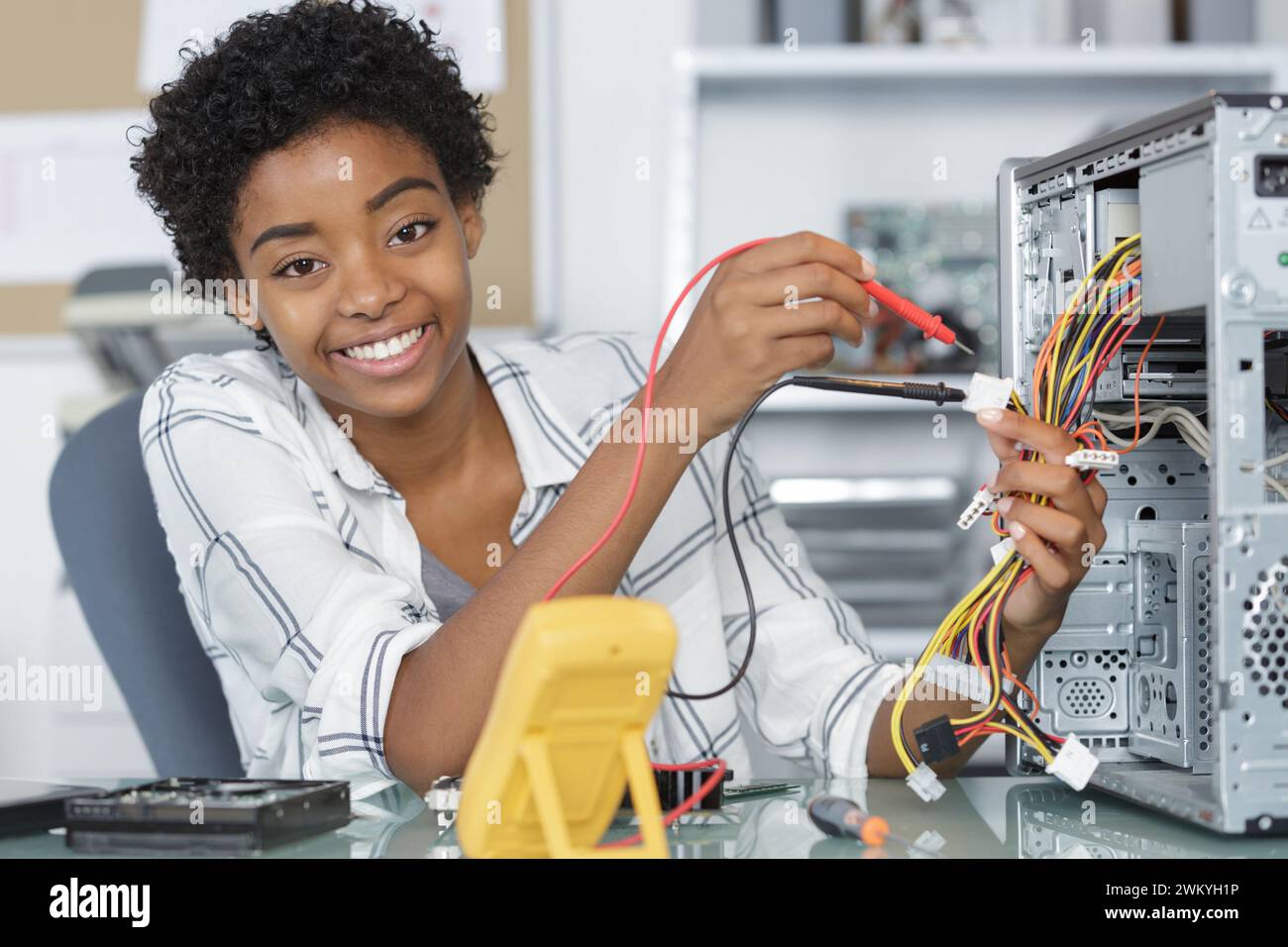 Non traditional office hi-res stock photography and images - Alamy