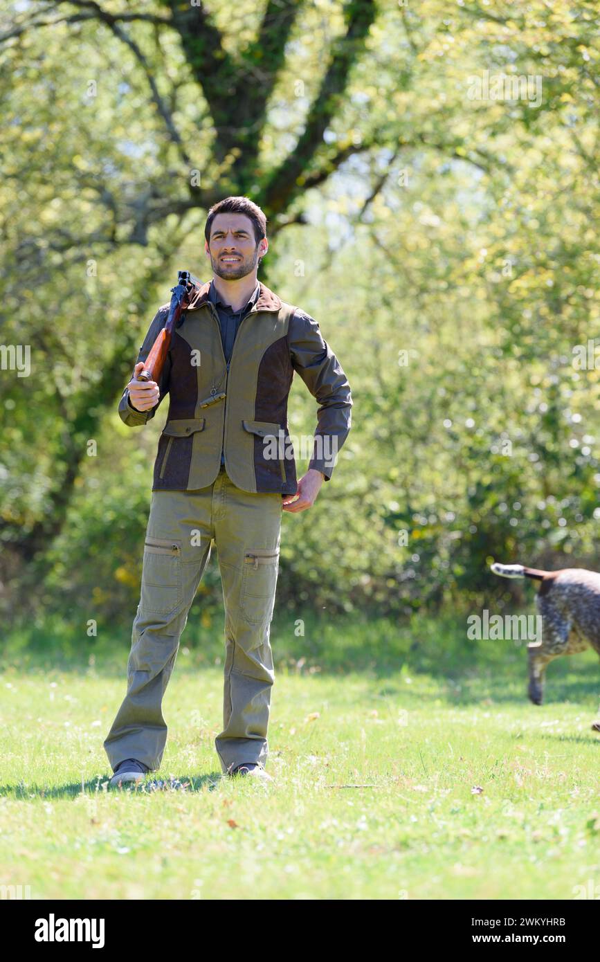 Man hunter outdoor in autumn hi-res stock photography and images - Alamy