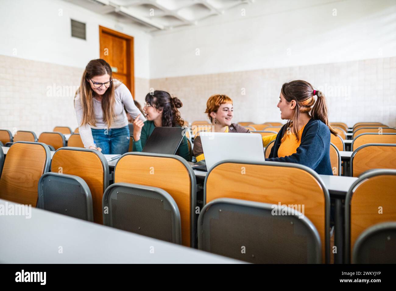 High school classroom teacher computer hi-res stock photography and ...